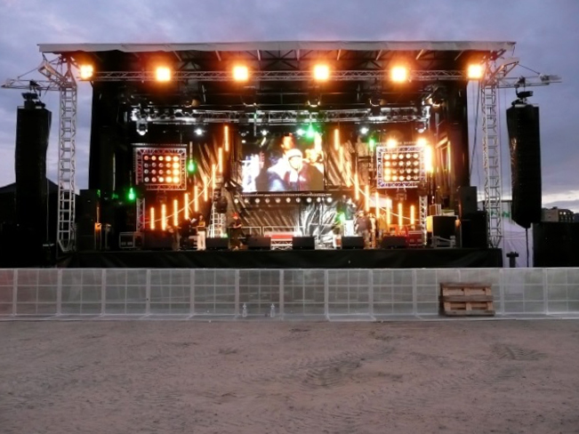 80 to 160m² stages - Moving Stage